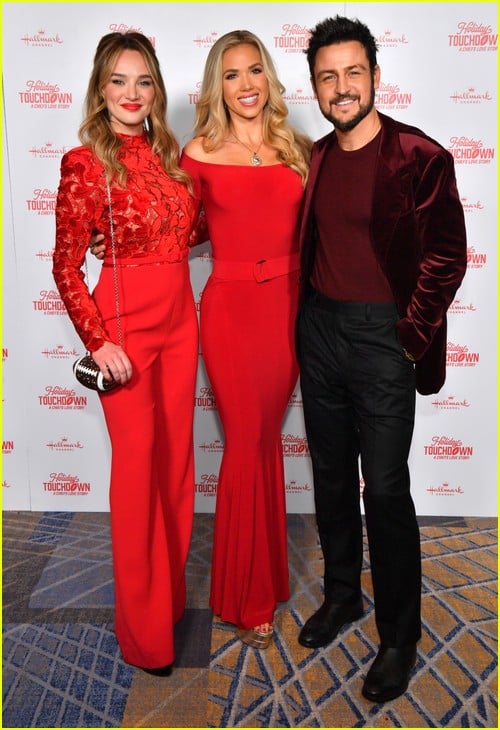 Tyler Hynes & Hunter King Get Support From Hallmark Stars & Kansas City ...