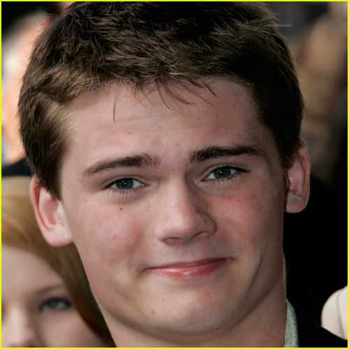 The Richest ‘Jingle All the Way’ Cast Members, Ranked | Arnold ...