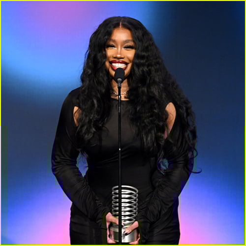 The 10 Most Streamed Female Artists on Spotify, as of December 2024 ...