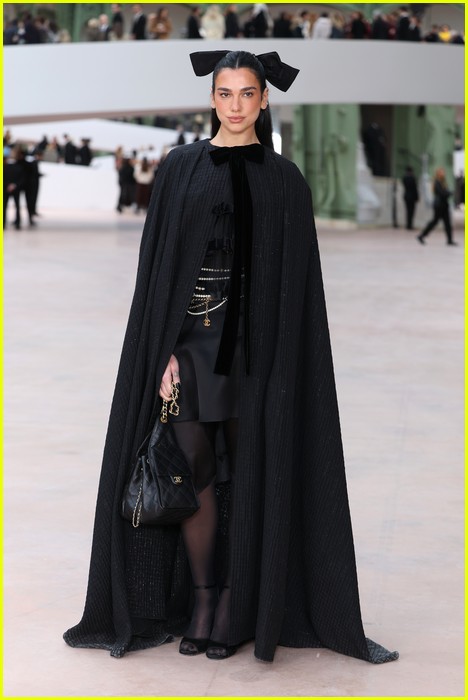 Chanel Fashion Show Celebrity Guests: See the Stars At the Paris ...