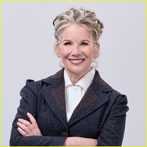 ‘When Calls the Heart’ Season 12 Cast Updates: 24 Actors Returning, 1 ...