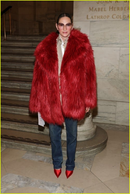 Tracee Ellis Ross, Lisa Rinna, & More Bring Dollcore Fashion to Life at ...