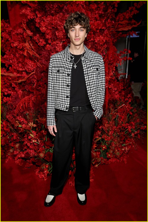 Christian Siriano’s NYFW Show Brings Out Star-Studded Front Row with ...