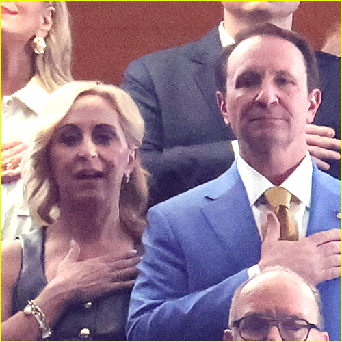 Who’s Sitting with Donald Trump at Super Bowl 2025? Look Inside His Box ...