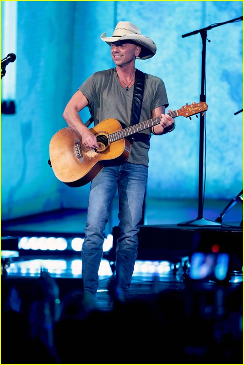 iHeartRadio Music Awards 2025 Red Carpet Highlights: Every Major Celeb ...