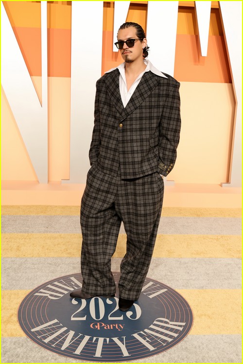 Every Celeb at Vanity Fair Oscar Party 2025 – Over 300 Stars Attended ...