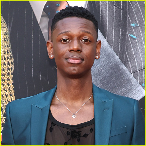 ‘Office Romance’ Casting Update: Jennifer Lopez & Brett Goldstein’s ...