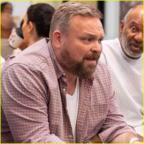 ‘The Pitt’ Season 2 Cast Changes: 2 Stars Exit, Many Confirmed to ...