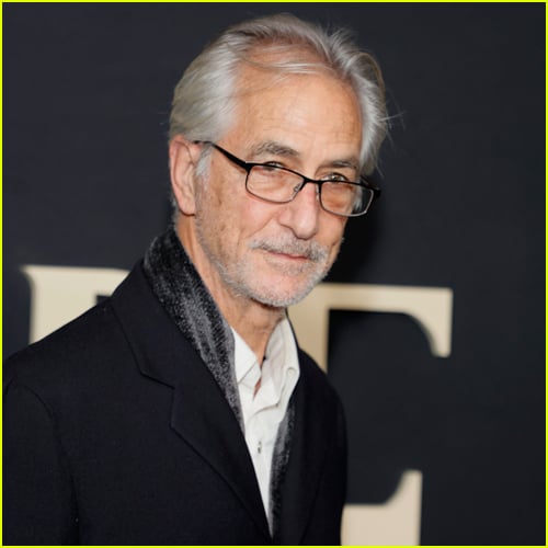 ‘A Man on the Inside’ Season 2 Cast Updates: Two Stars Returning ...