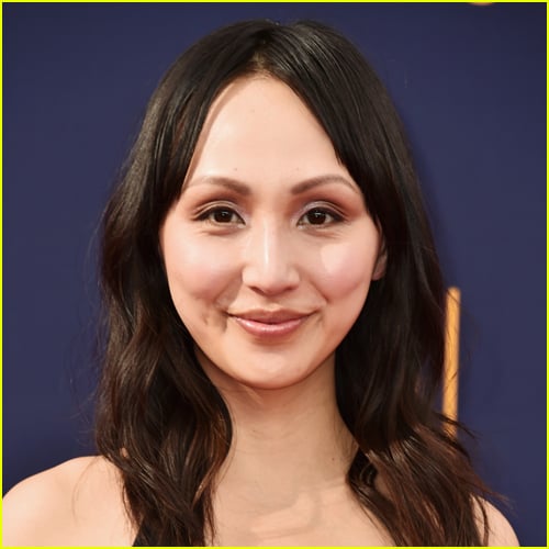 ‘A Man on the Inside’ Season 2 Cast Updates: Two Stars Returning ...