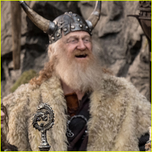 Who Stars In the Live-Action ‘How To Train Your Dragon’ Movie? Meet the ...