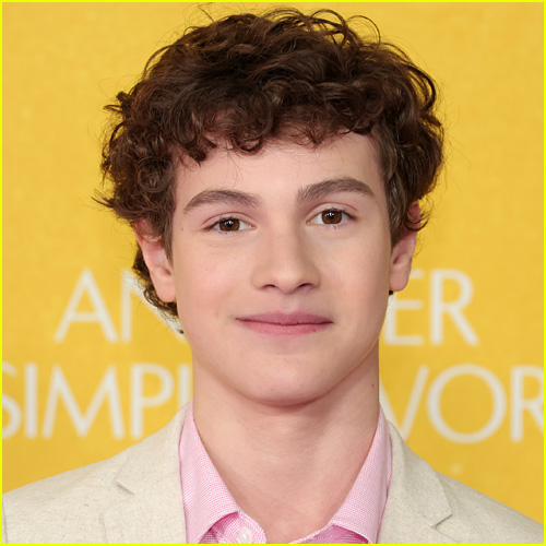 Why 5 ‘A Simple Favor’ Actors Didn’t Return for Sequel, Plus 9 Cast ...