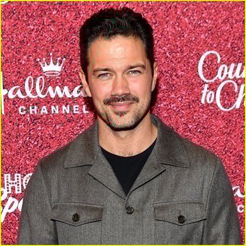 How Old Are Your Favorite Hallmark Stars? Ages & Birthdays Revealed ...