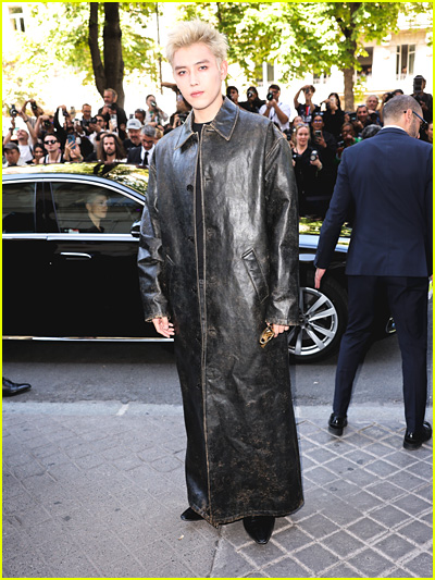 Katy Perry, Kim Kardashian, Cardi B, Lauren Sanchez & More Attend ...