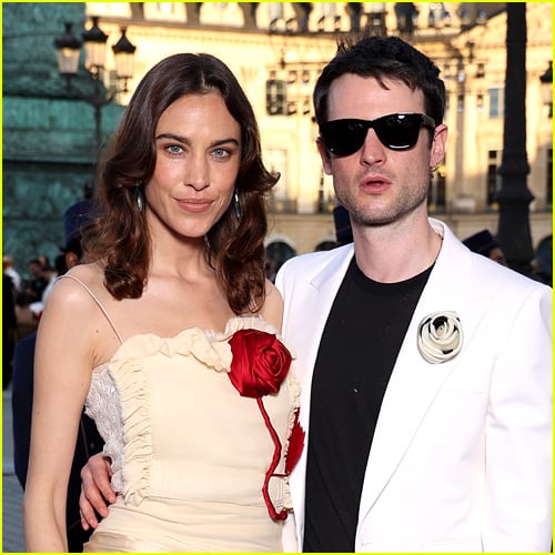 Is Tom Sturridge Single or Married? All About the ‘Sandman’ Actor’s ...