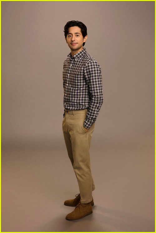 When Is ‘Happy’s Place’ Season 2 On Tonight? 6 Returning Cast Members ...