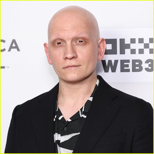 ‘Spaceballs 2′ Cast: 5 Returning Stars, 4 Actors Joining (Including a ...