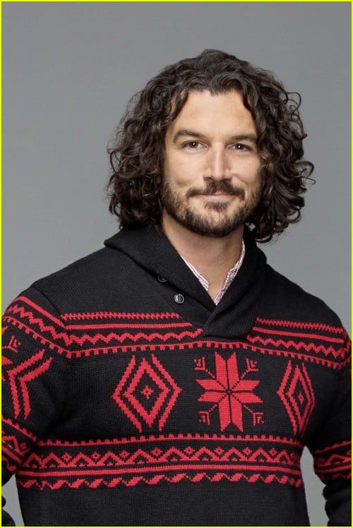 Hallmark Channel Announces the 10 Men Competing on ‘Finding Mr. Christmas’ Season 2 to Become ...