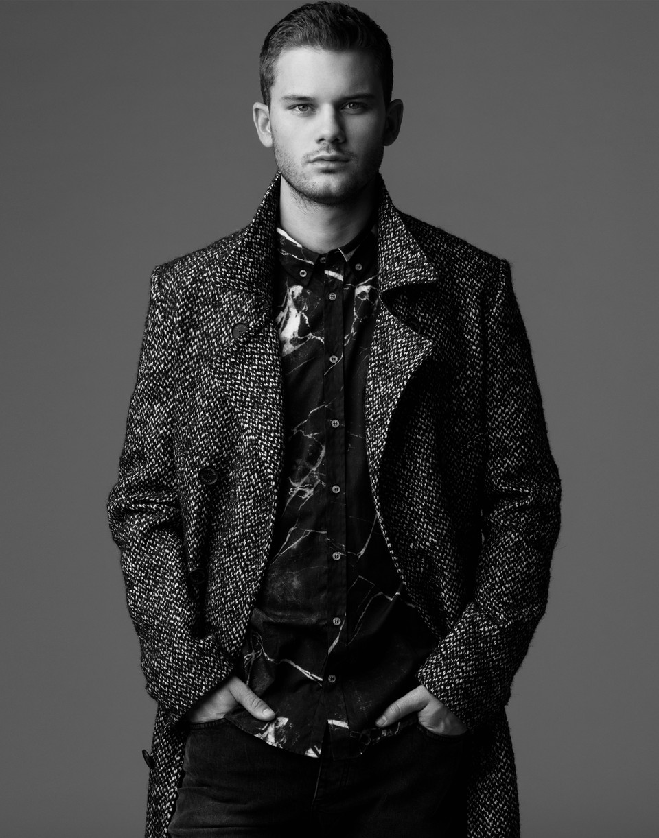 Just Jared Spotlight | Jeremy Irvine